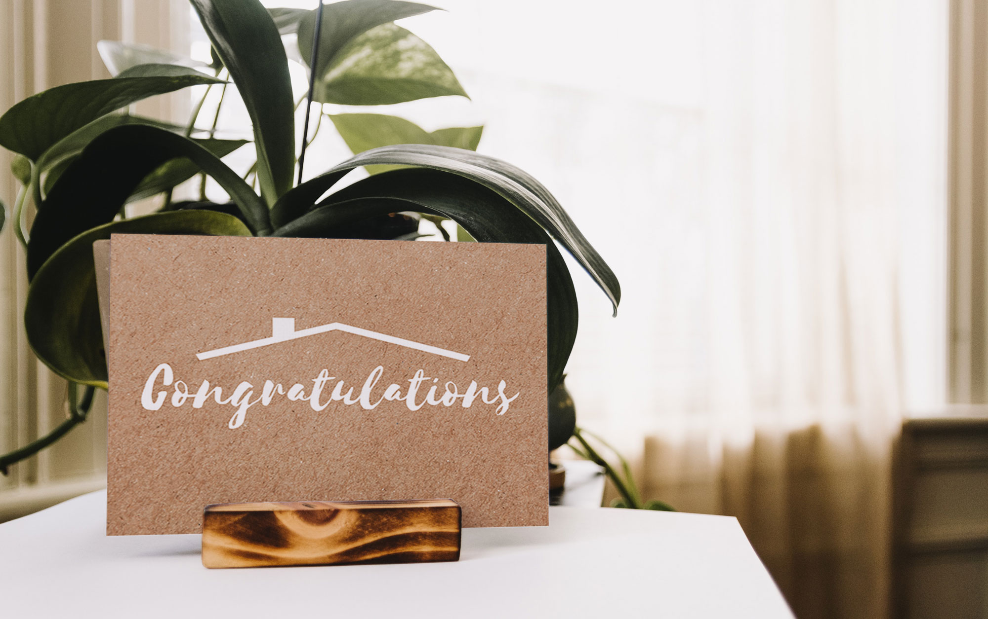 Sending a Congratulations Card - Handwrytten